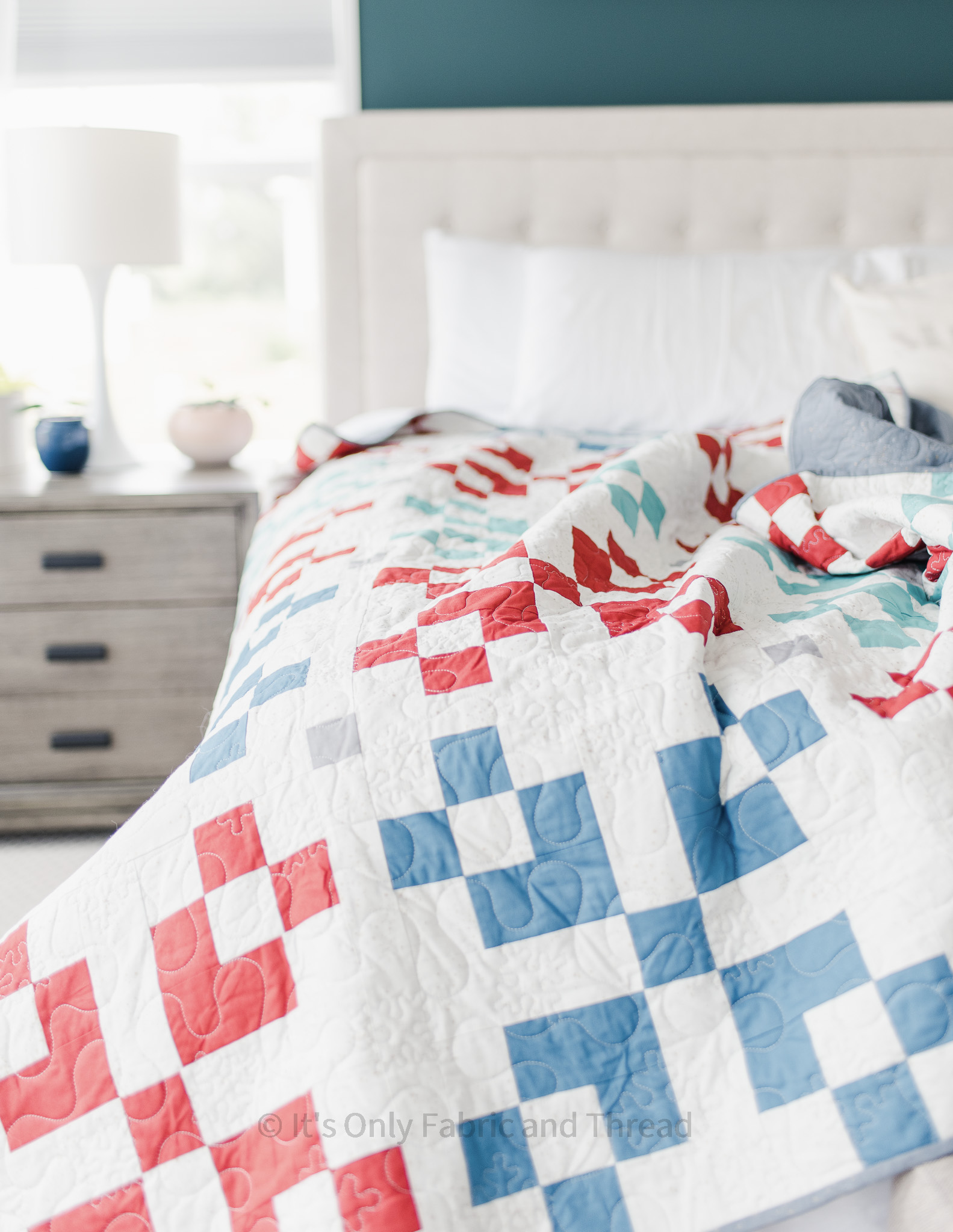 Snowflake Stitch Modern Christmas Quilt Pattern - It's Only Fabric And ...