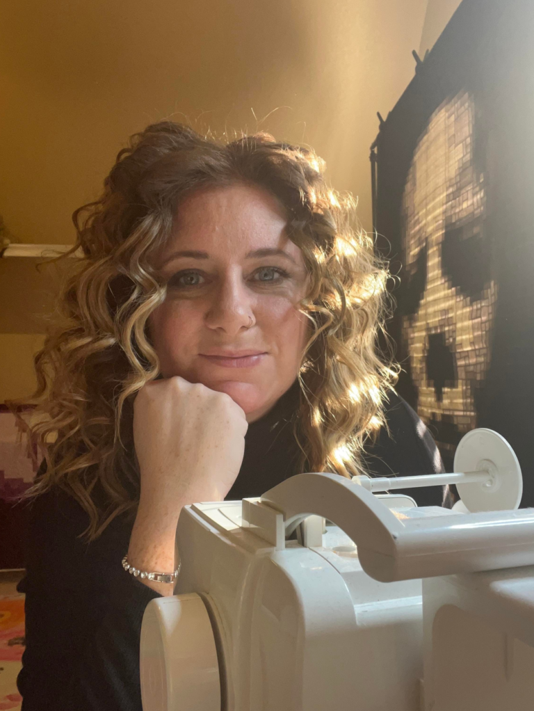 IOFAT Creative Convos with Devida of Pixel Quilt - It's Only Fabric And ...
